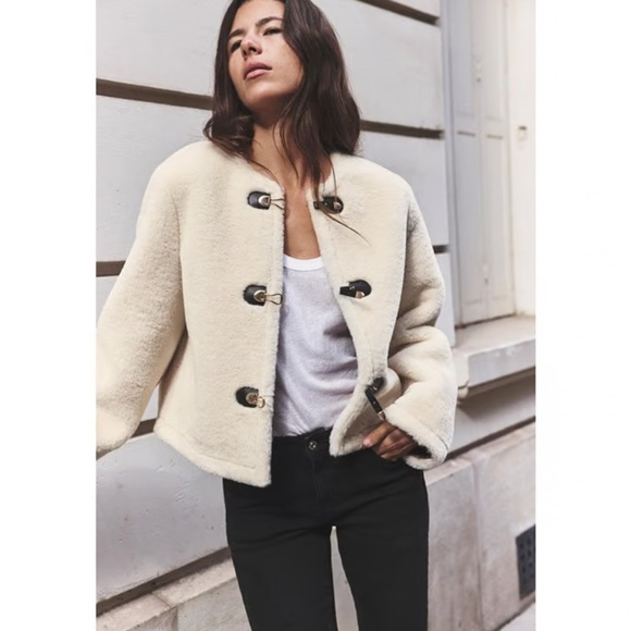 Zara | Jackets & Coats | Zara Beige Ecru Faux Fur Double Faced Sherling ...